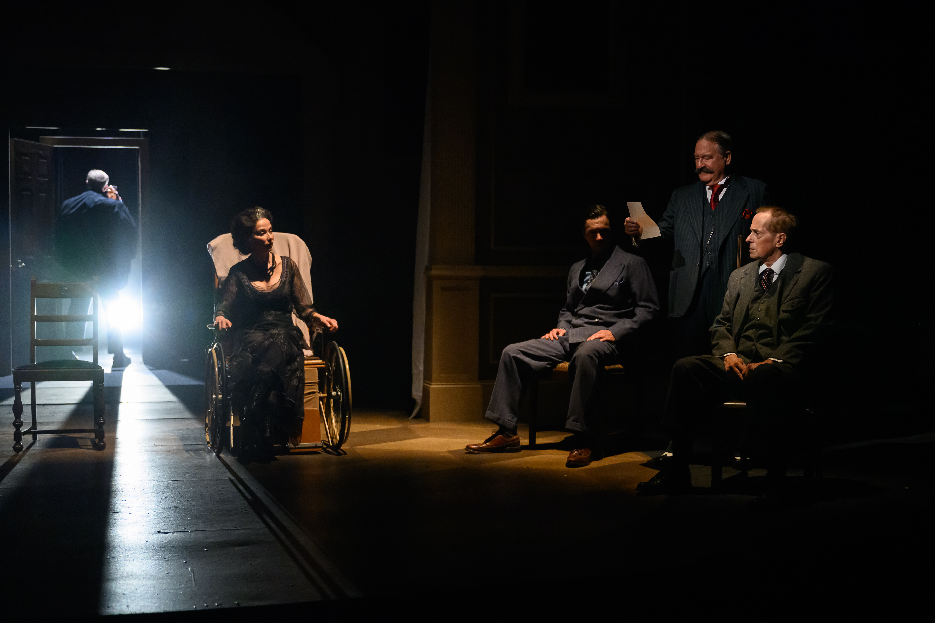 Holmes/Poirot Gets Long Awaited World Premiere at Park Square Theatre ...